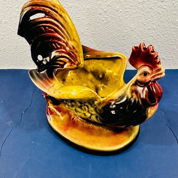 Hull Pottery | Accents | Vintage Hull Usa Rooster Planter 53 Muted ...